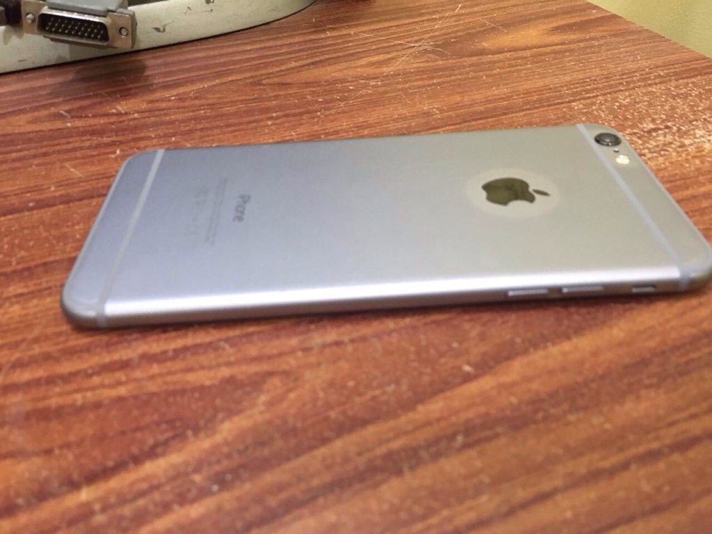 Pata simu za iphone kwa bei nafuu | JamiiForums